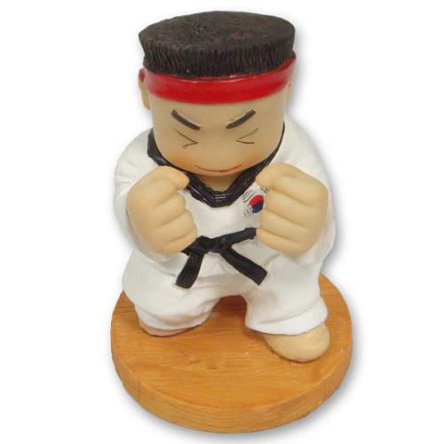 Focused Karate Figurine - Martial Arts Statue - Karate Novelty Figurines